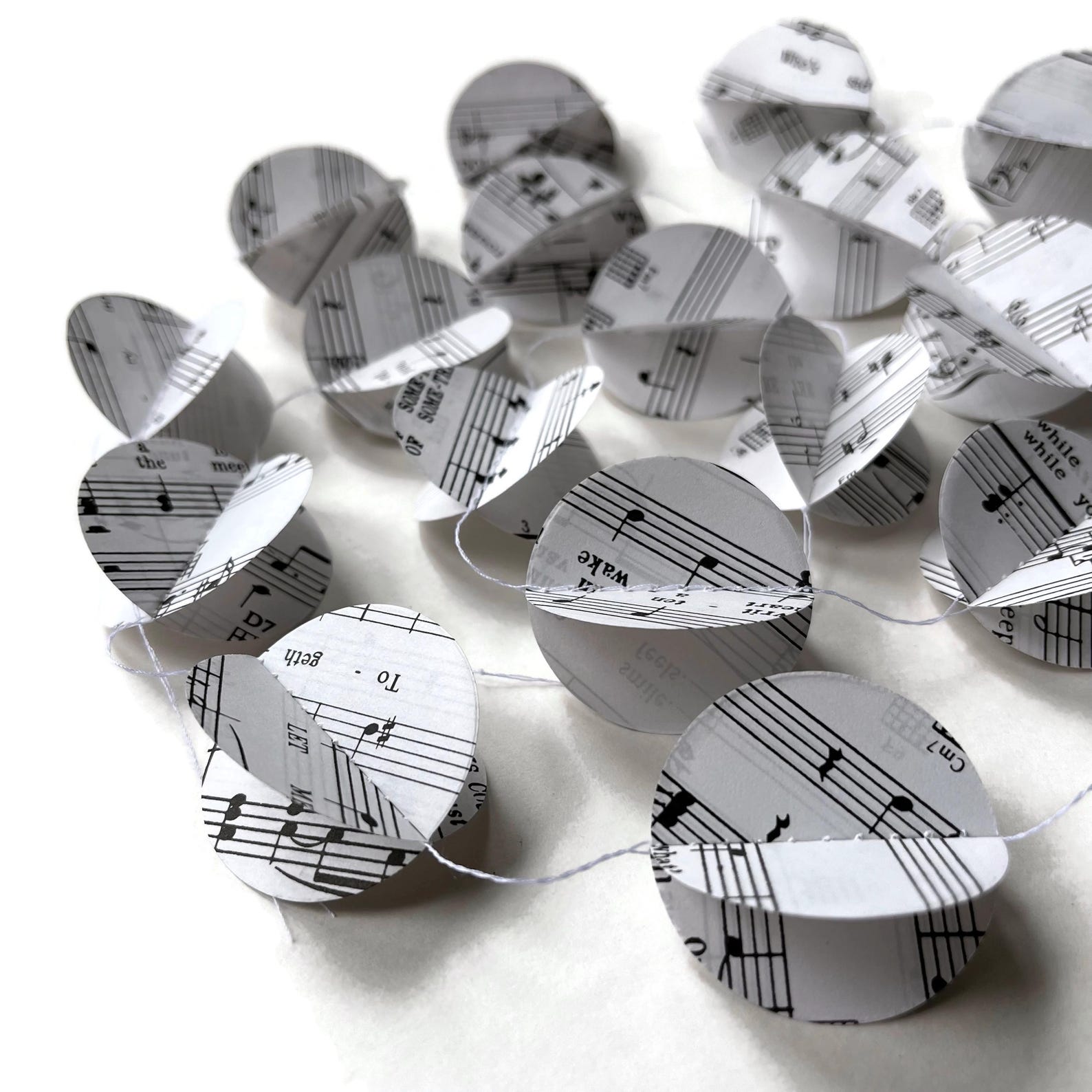 Vintage Sheet Music Paper CIRCLE Garland - Music Theme Birthday Party ...
