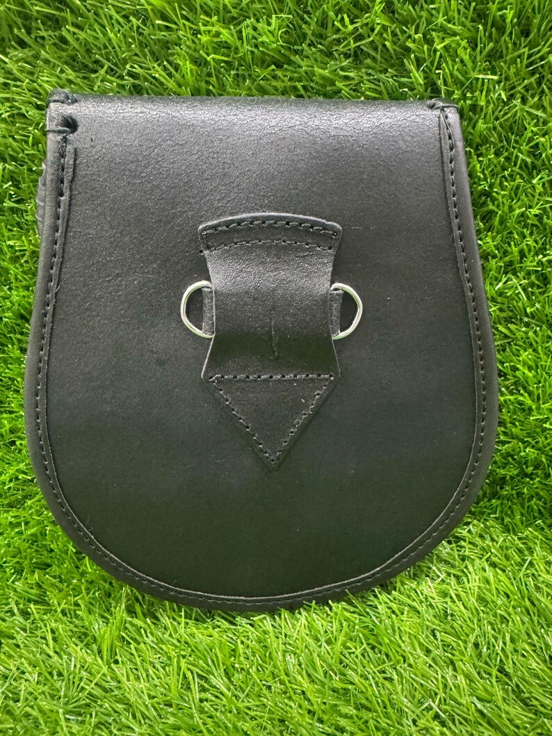 Handcrafted Black Leather Sporran With Celtic Knot Design & Braided ...