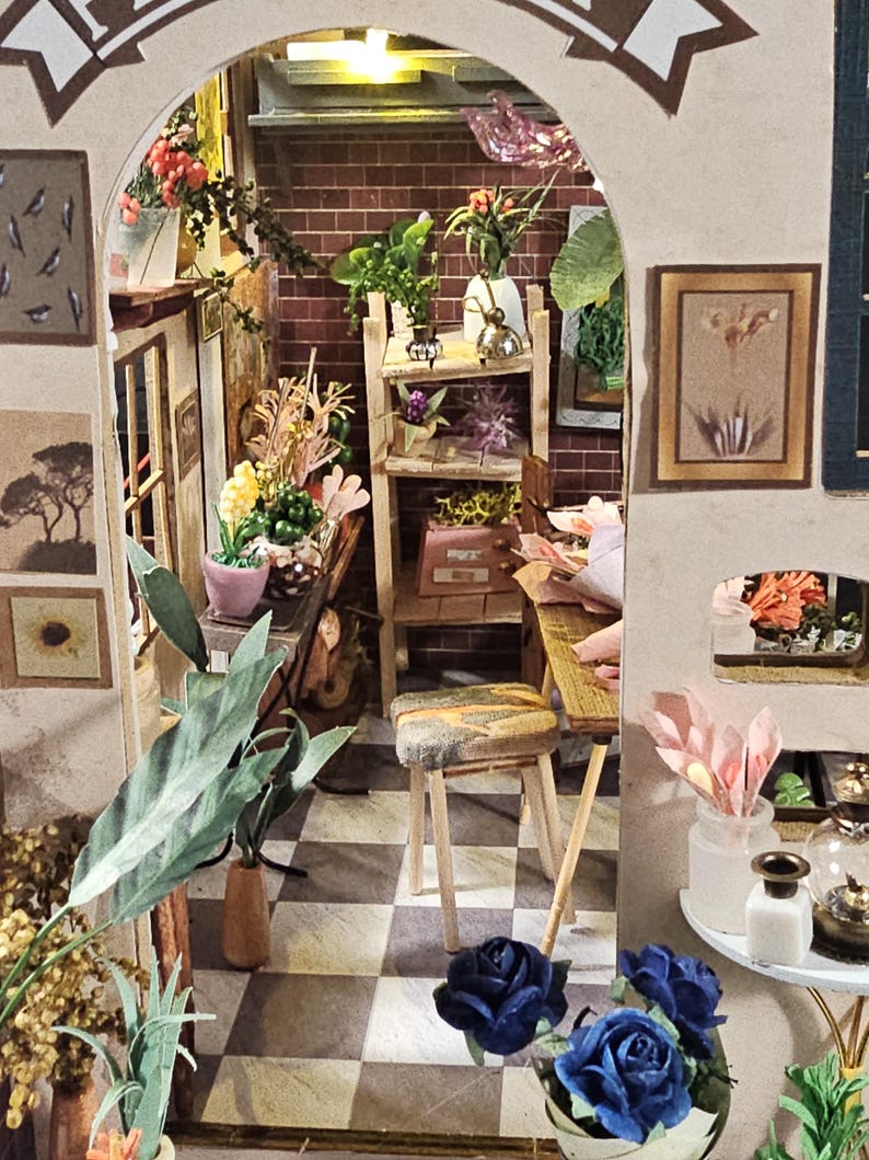 Miniature Emily's Garden - Etsy