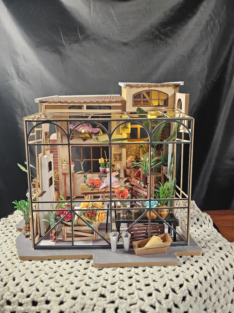 Miniature Emily's Garden - Etsy