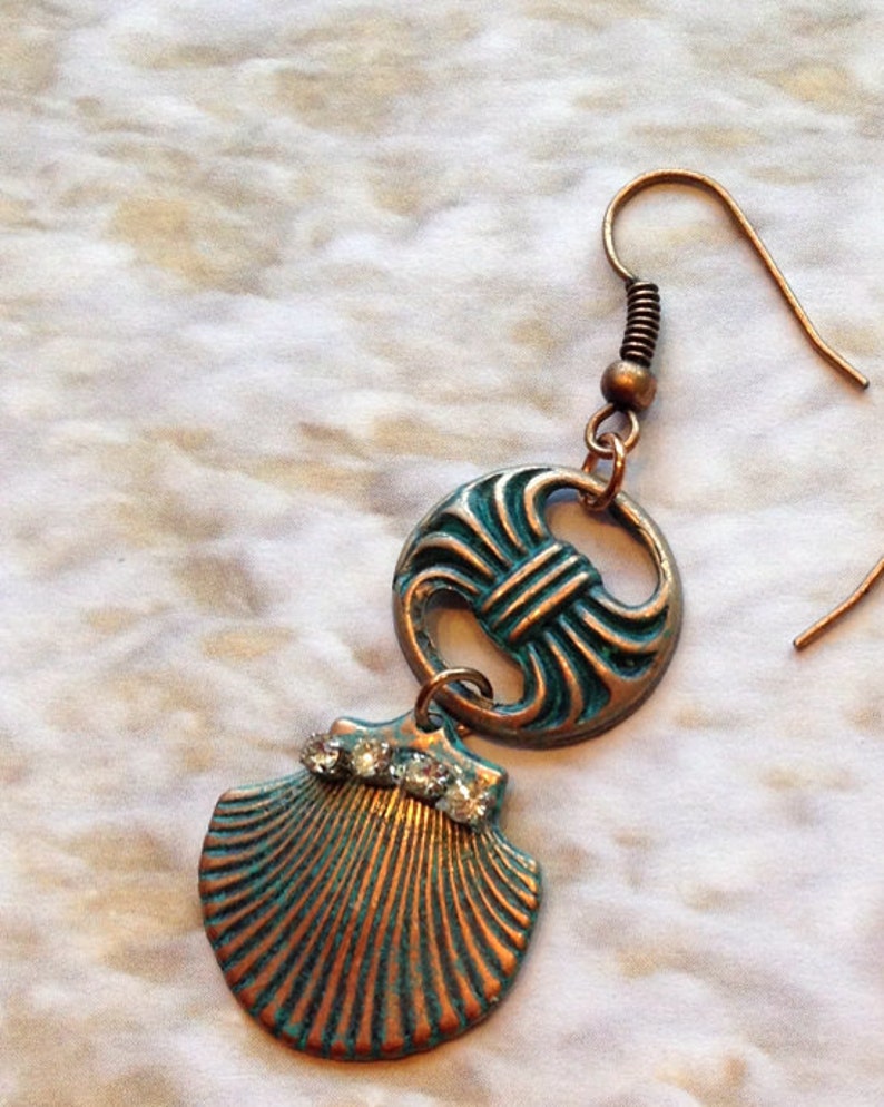 Beach Clam Shell Earrings, Summer Jewelry, Clam Shells, Handmade ...