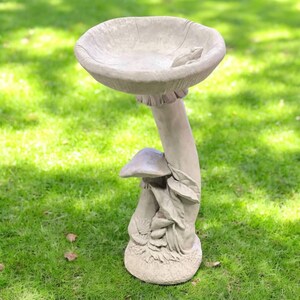 Birds Bath, Massive Mushroom, Toadstool Figure, Concrete Statue, Cement ...