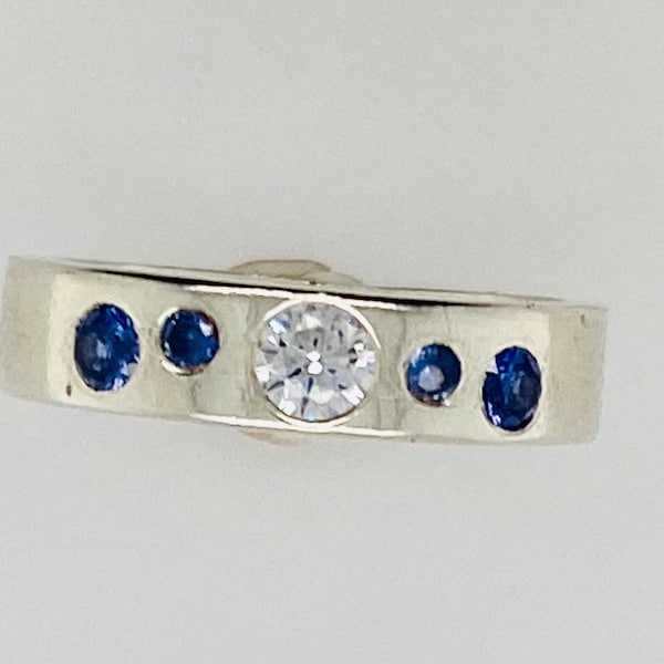 Flush Set Ring - Etsy