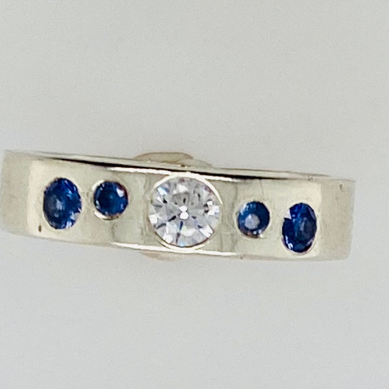 Flush Set Ring - Etsy