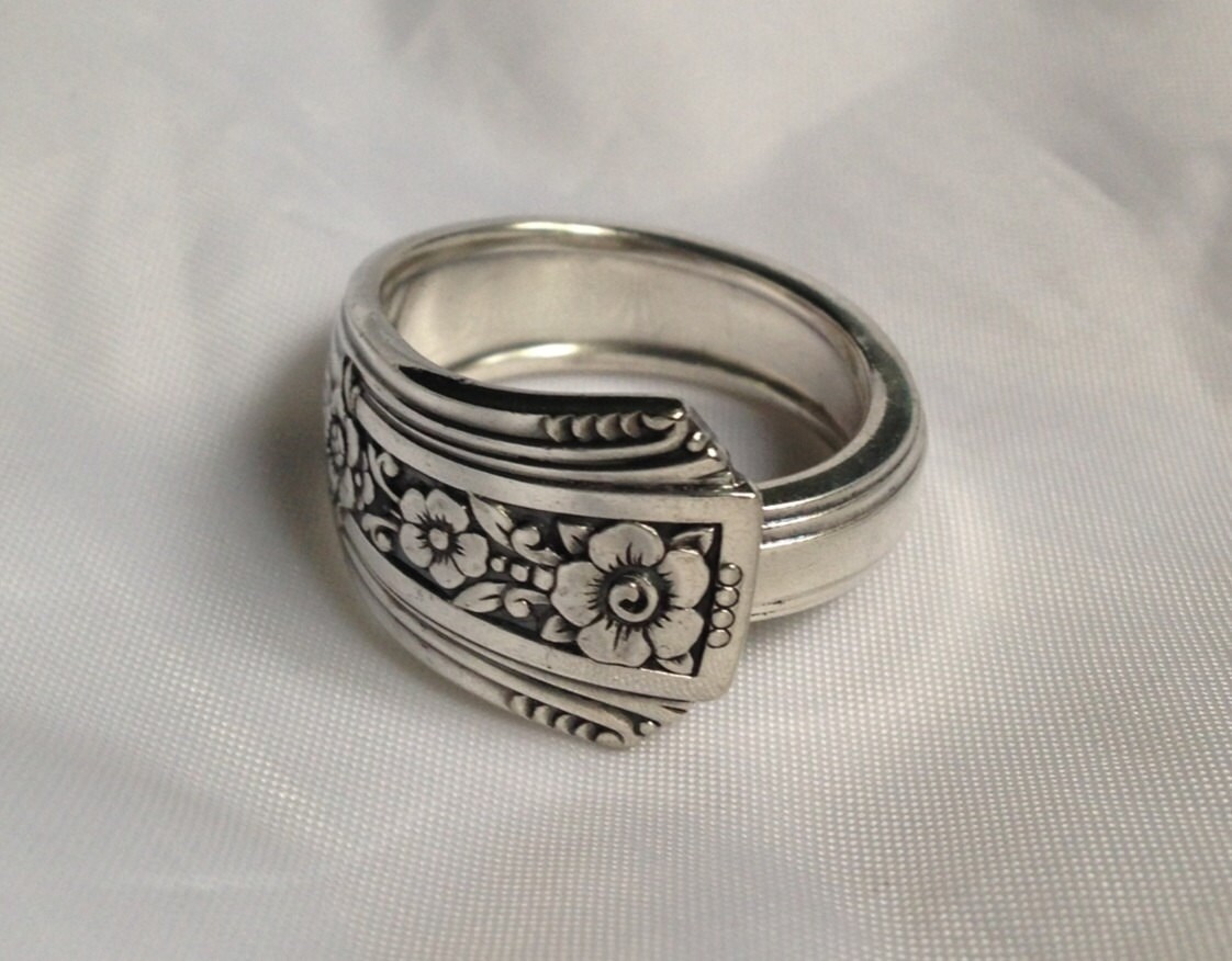 Spoon Ring Fortune 1932 Choose Your Size Vintage Silverplate | Etsy