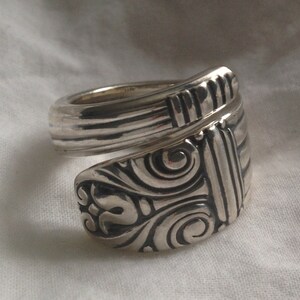 Spoon Ring Danish Queen 1944 Size 5 to 15 Choose Your Size Wrap Around ...
