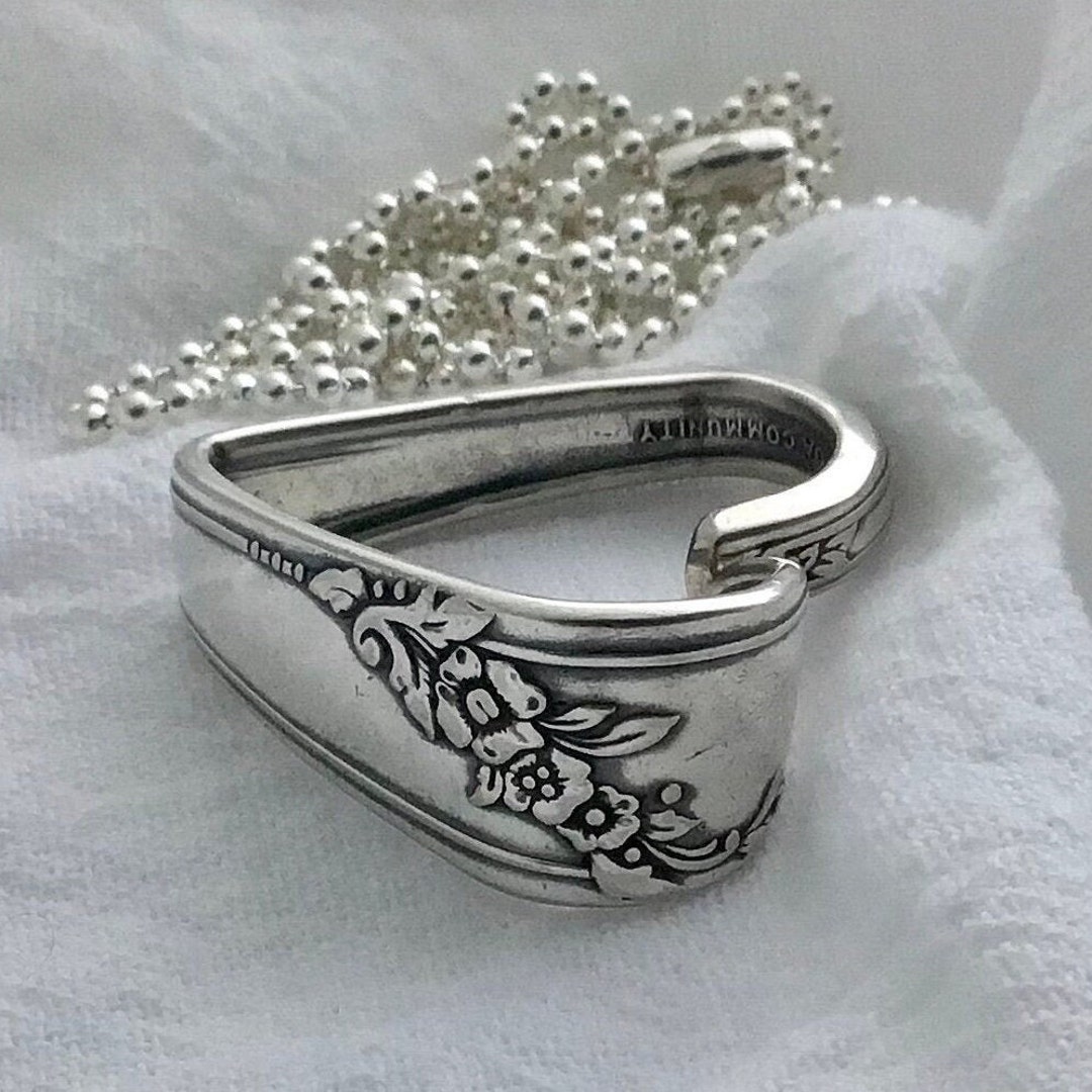 Heart Pendant QUEEN BESS 1948, 1.25 Inch Heart Vintage Silverplate ...