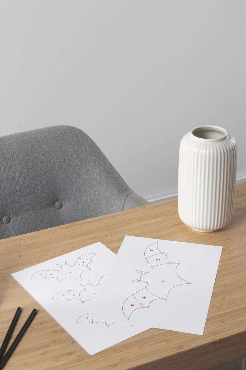 Bat Suncatcher Stained Glass Pattern | Halloween DIY Template (PDF) - Etsy