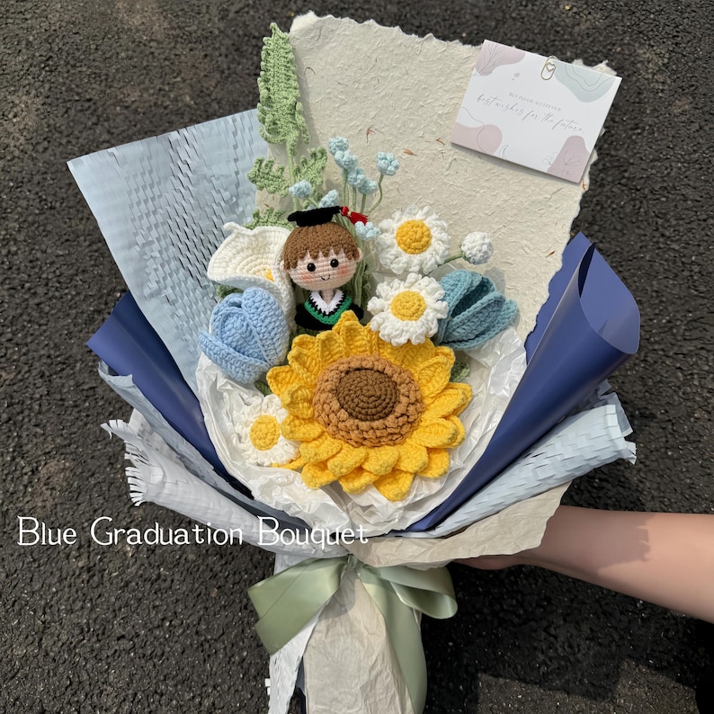 Customizable Crochet Graduation Doll – Handmade Keepsake Gift - Etsy