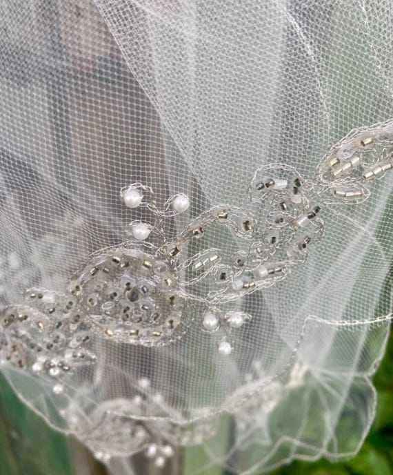 The Rare Beauty's Vintage Wedding Veil with Silver Em… - Gem