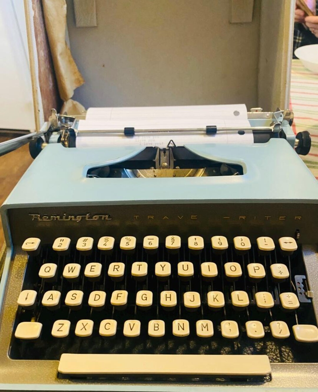 1960s Remington Travel-riter Typewriter - Etsy