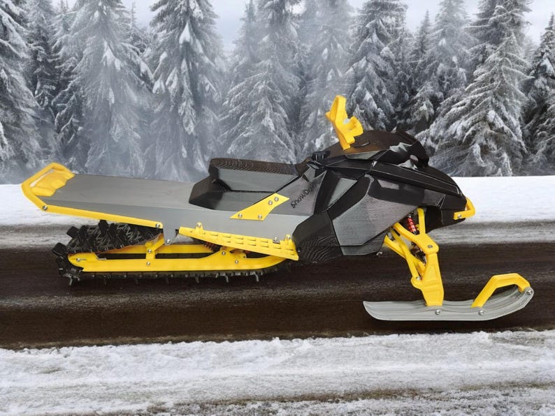 RC Snow Mobile - Etsy Canada