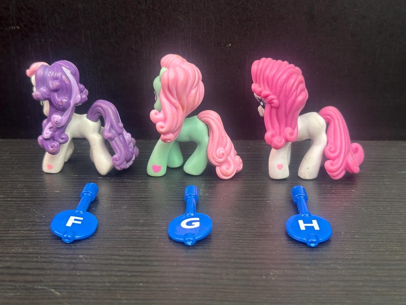 Mlp Ponyville Figures and Sea Ponies Collect My Little Pony G3.5 Mini ...