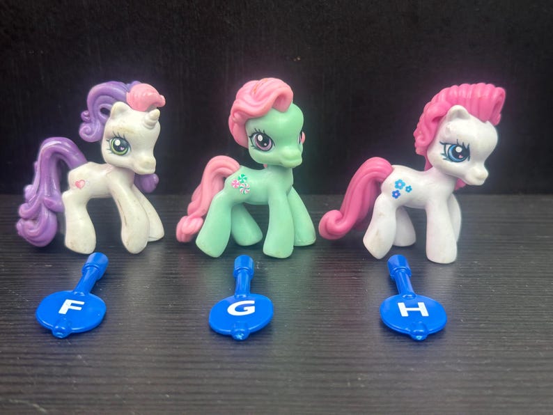 Mlp Ponyville Figures and Sea Ponies Collect My Little Pony G3.5 Mini ...