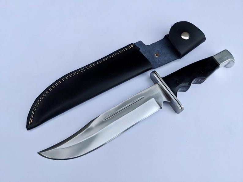 Scream Replica Knife: Ghostface Scream Replica Buck 120 Knife | Horror ...