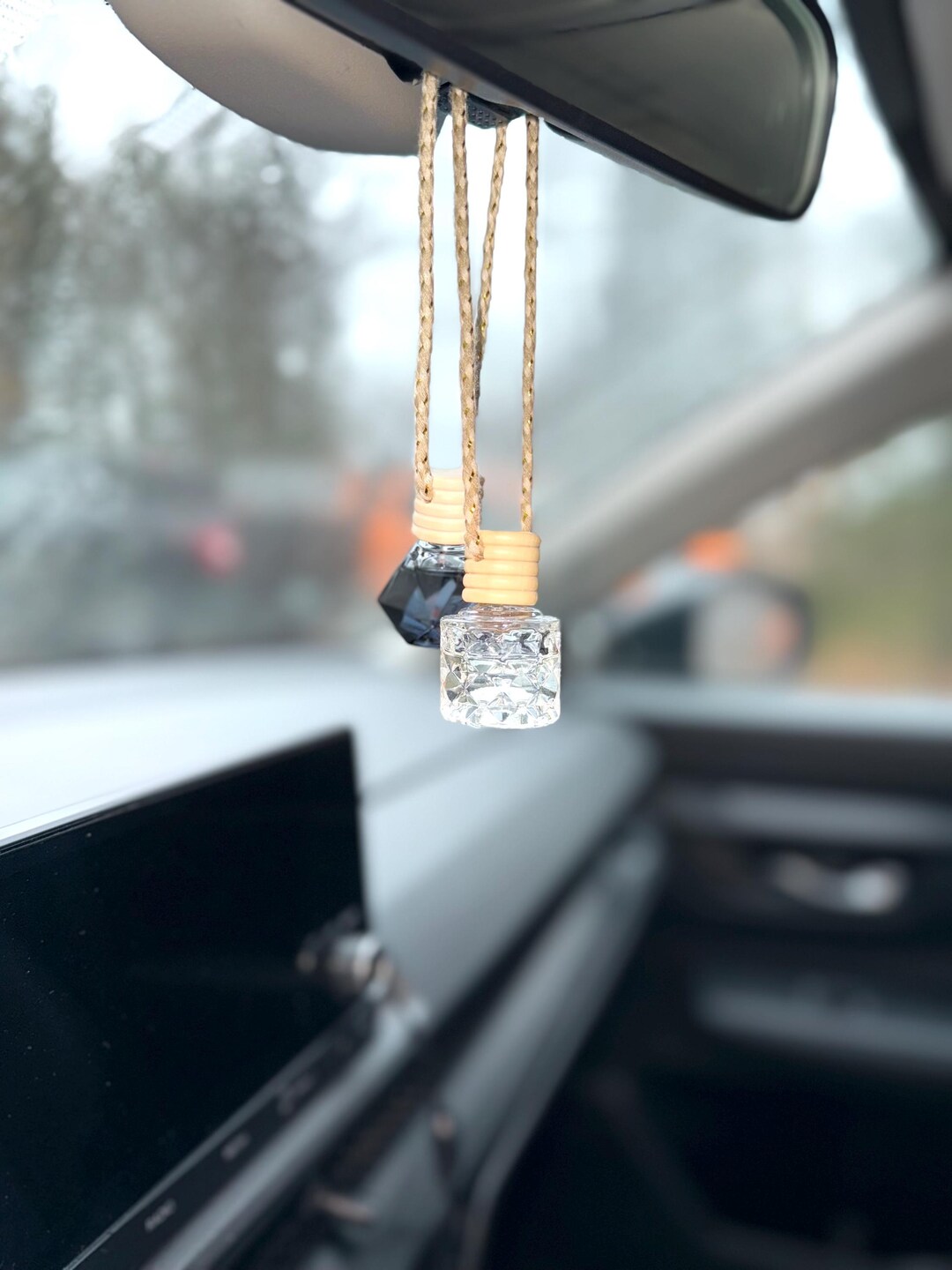 Hanging Oil Diffuser, Car Freshener, Small Space Diffuser, Aromatherapy, Home Fragrance, Glass ...