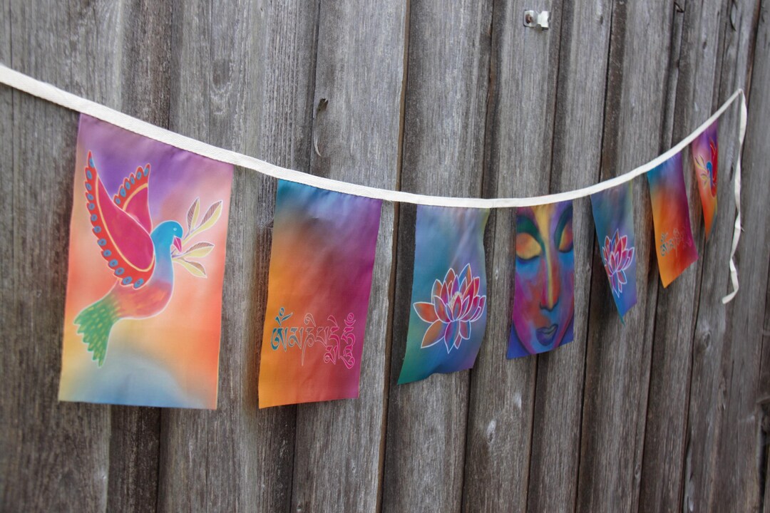 OM MANI Padme Hum Flags / Buddhist Prayer Flags / Sacred Mantra Banner ...