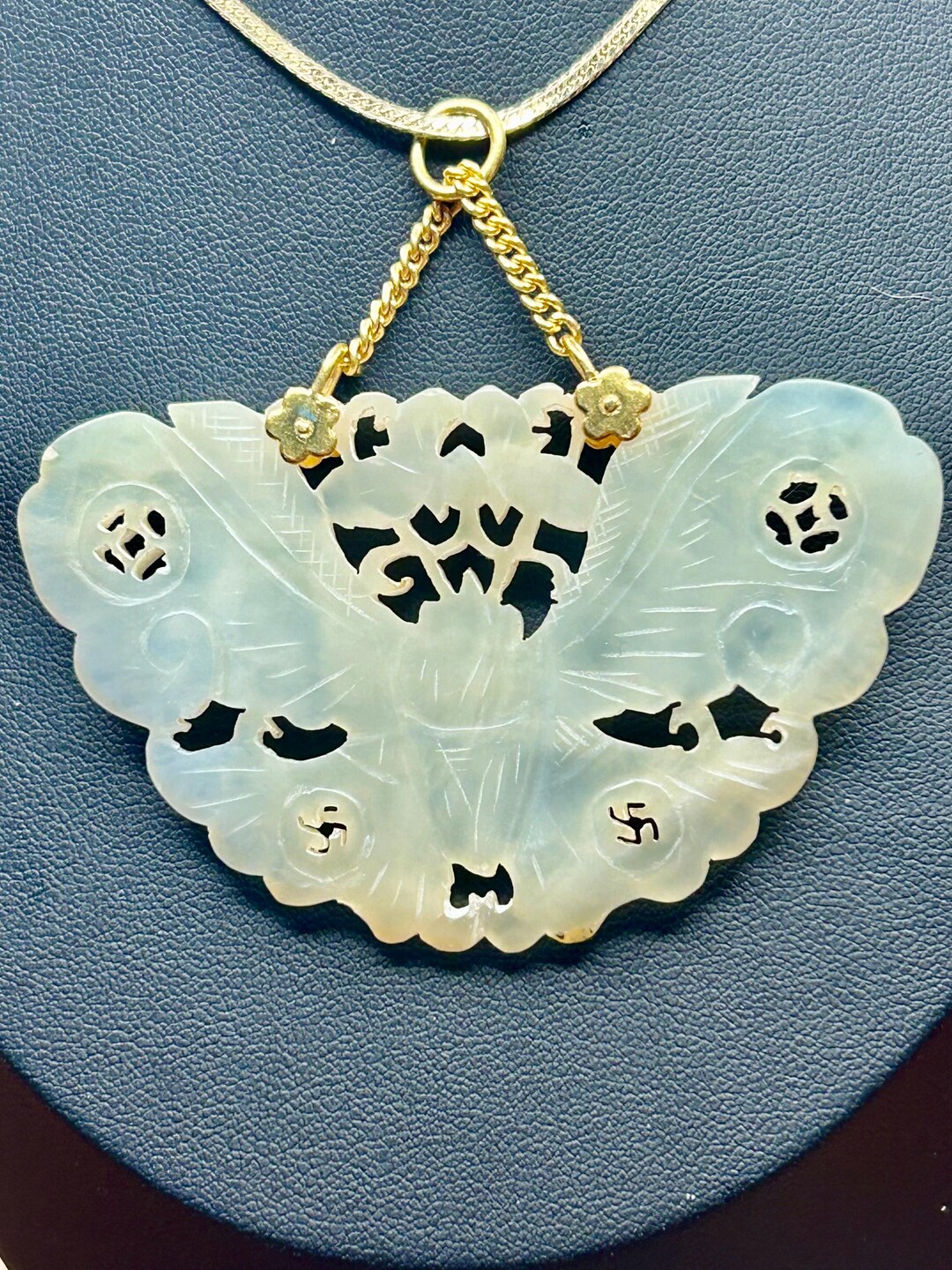 Vintage Carved Jade Butterfly Pendant Necklace Moth Insect Jewelry ...