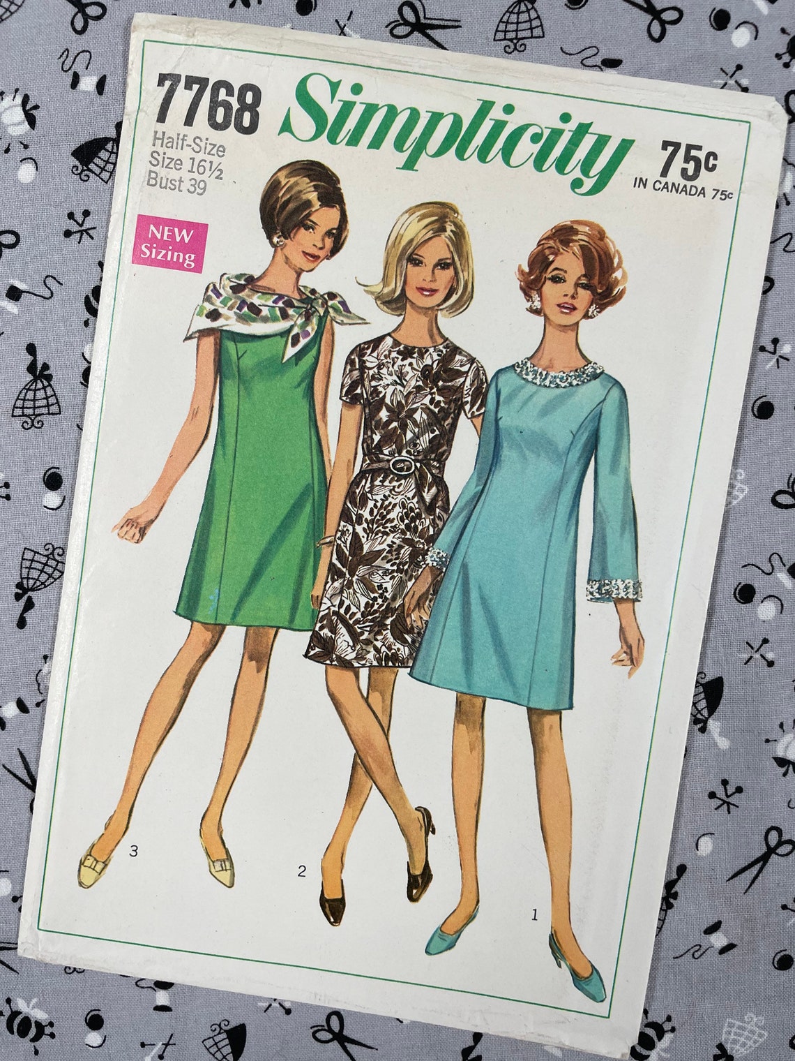 Simplicity 7768 UNCUT Vintage Sewing Pattern for Dress in - Etsy
