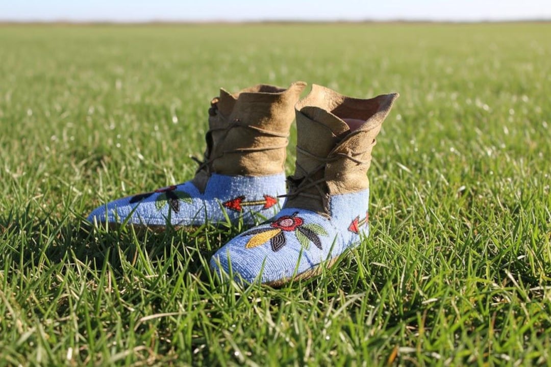 Handmade Beaded Moccasins – Native Style Leather Moccasins MC625 - Etsy