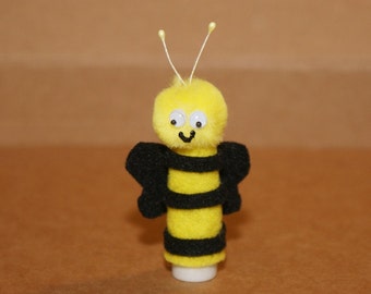 Bee Finger Puppet - Etsy