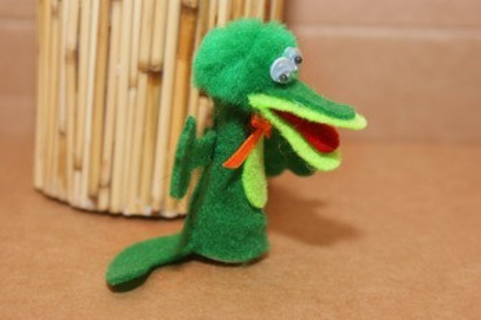 Alligator Finger Puppet - Etsy