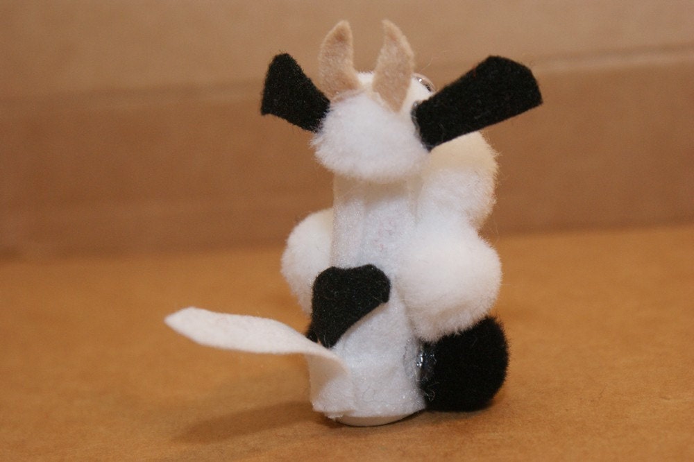 Cow Finger Puppet - Etsy