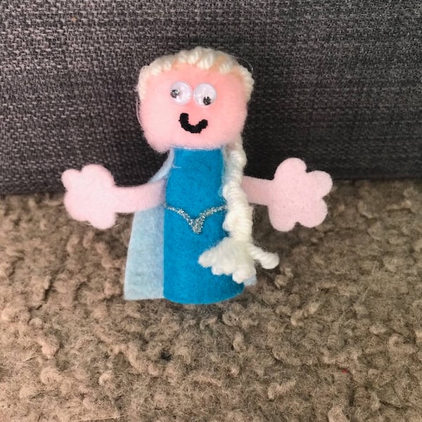 Frozen Puppets - Etsy