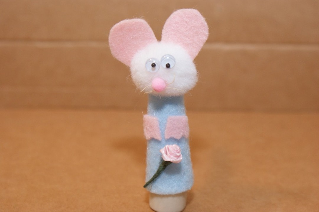 Mouse Finger Puppet - Etsy