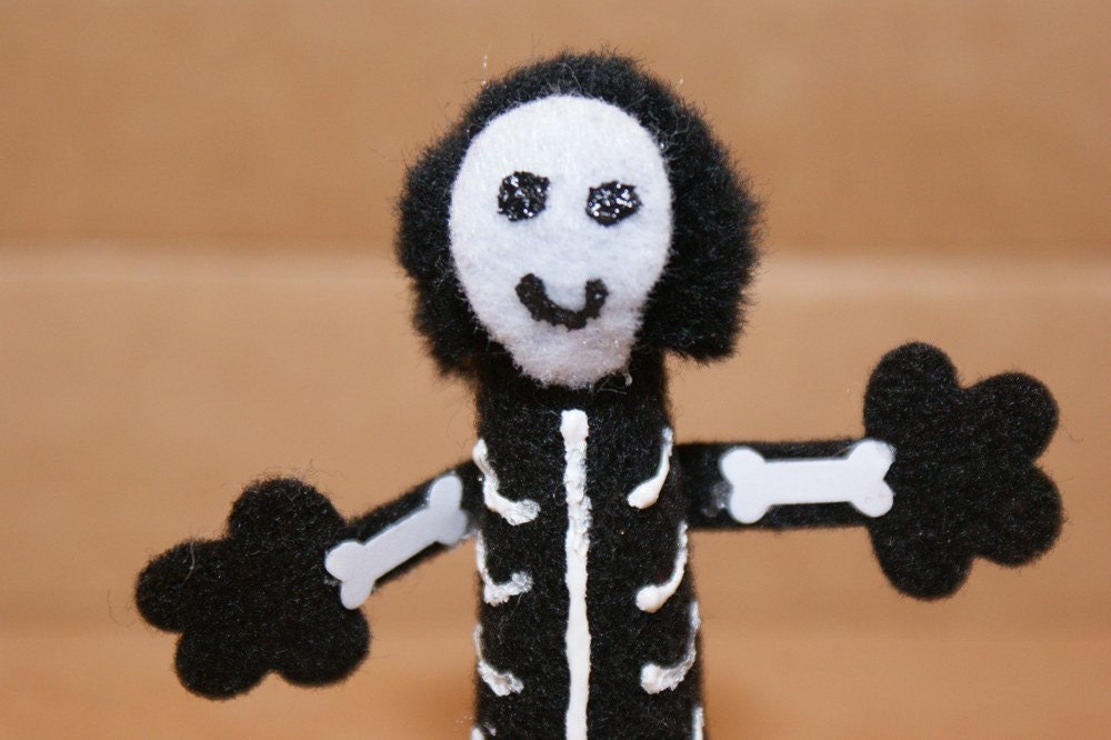Skeleton Finger Puppet - Etsy