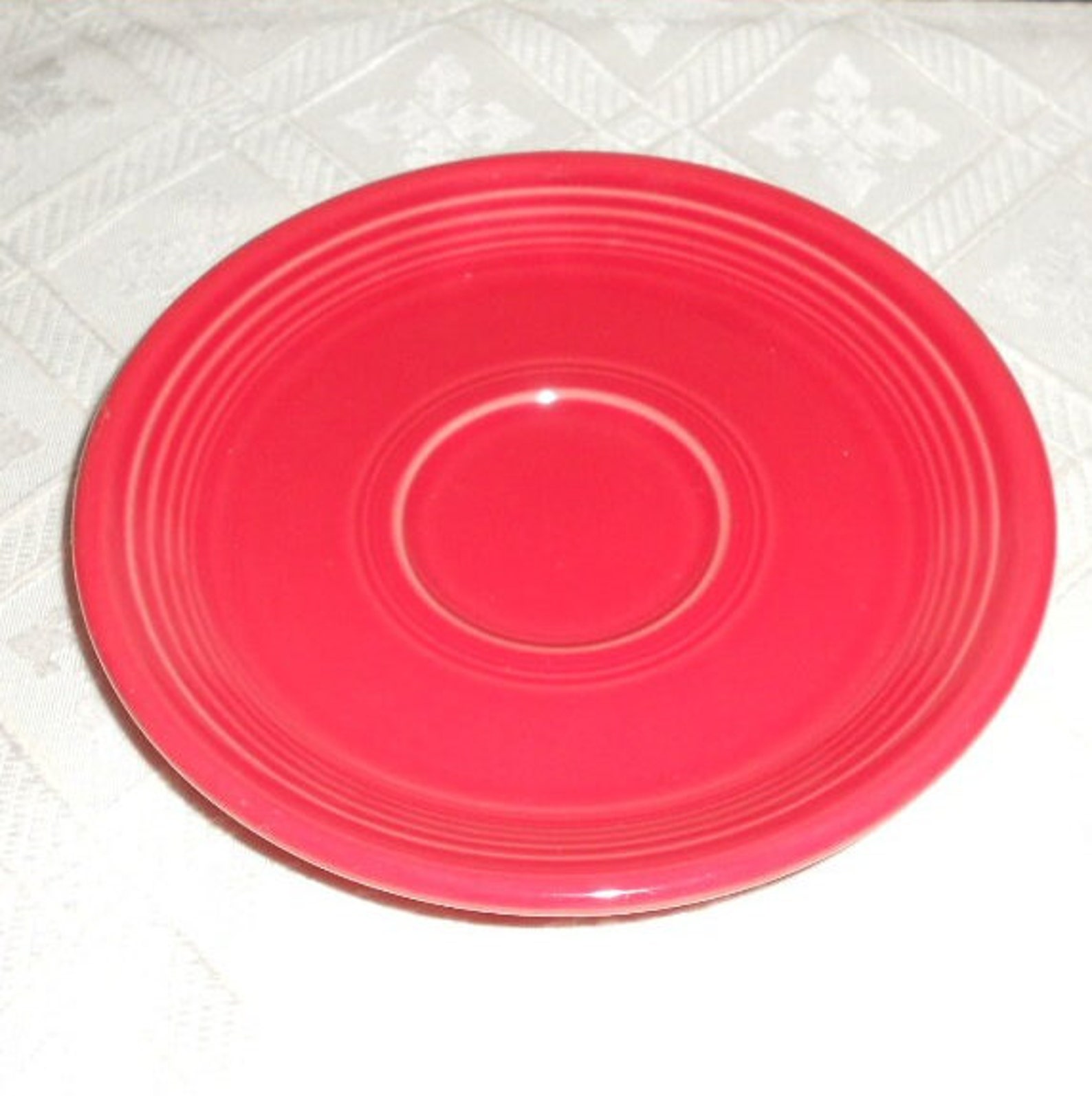 Vintage 8 Piece RED FIESTAWARE Set Cups and Saucers Classic Bright Red ...