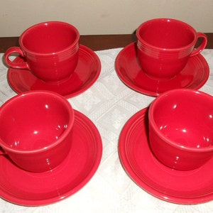 Vintage 8 Piece RED FIESTAWARE Set Cups and Saucers Classic Bright Red ...