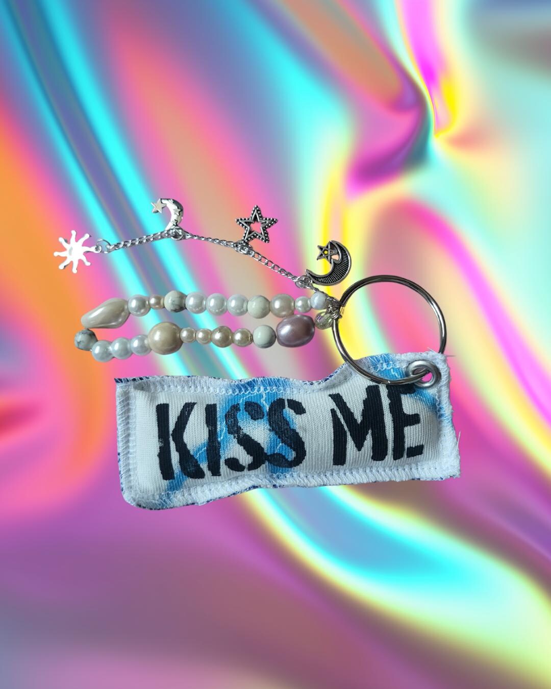 Upcycled Keychain "kiss Me" - Etsy