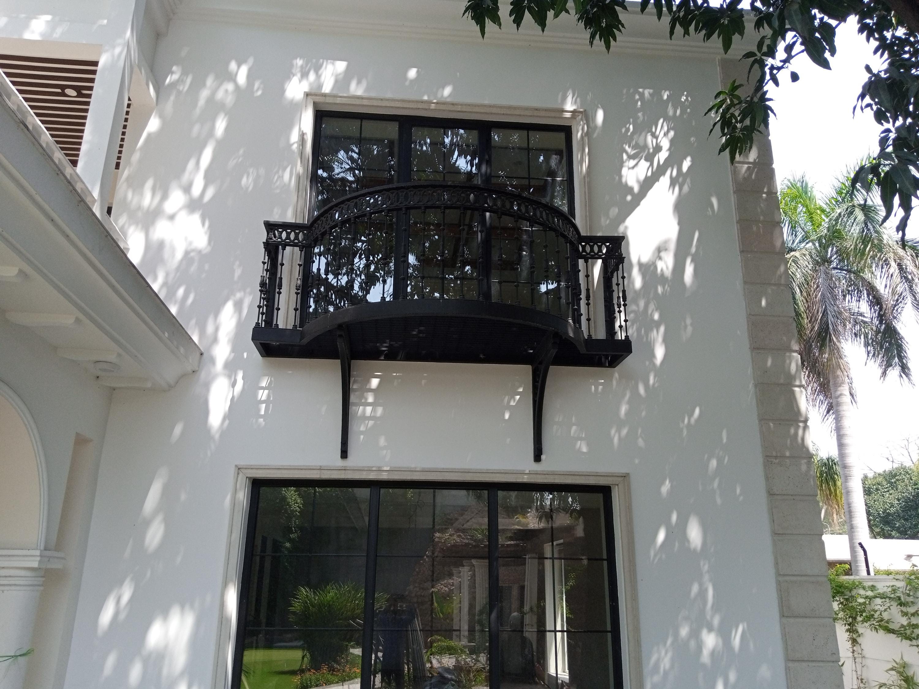 Custom Wrought Iron Juliet Balcony Railing: Window & Terrace Extension ...
