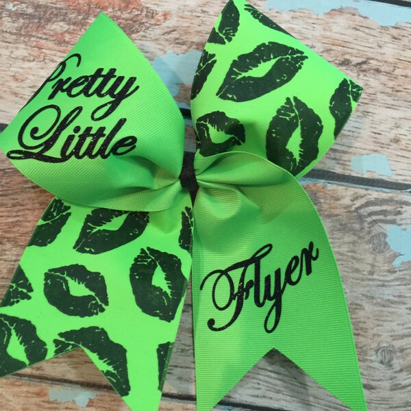 Pretty Little Flyer - Etsy