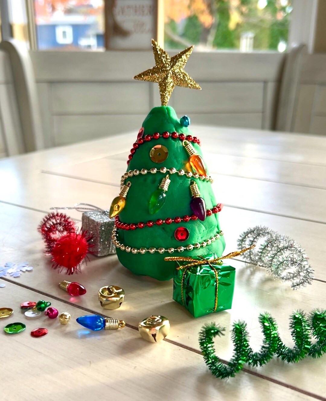 Christmas Tree Play Doh Kit – Holiday Sensory Kit for Kids – Mini Tree ...