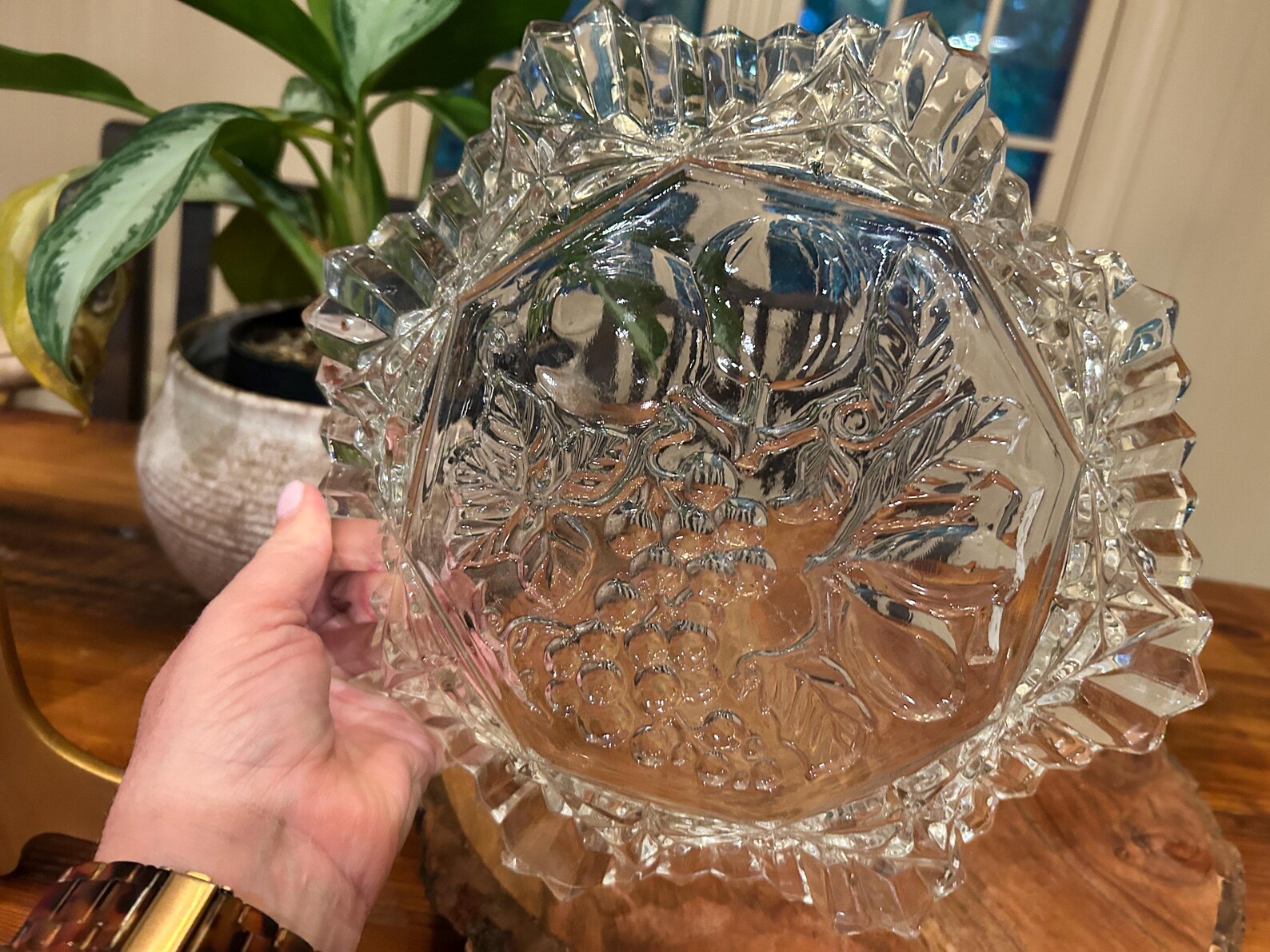 Federal Glass Pioneer Pattern Fruit Bowl With Ruffled Sawtooth Edges 10 ...
