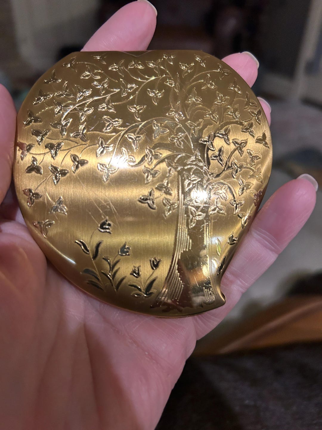 1950’s Elgin American Gold-tone Heart-shaped Compact With Blossomed ...