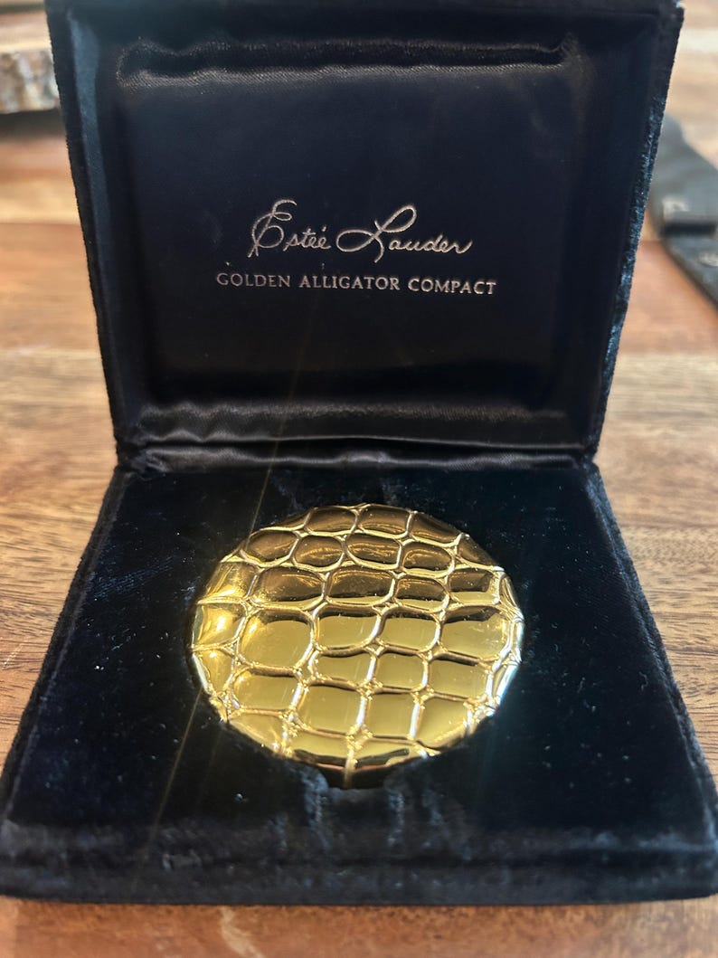 Estee’ Lauder Vintage “golden Alligator Compact” in Original Case ...
