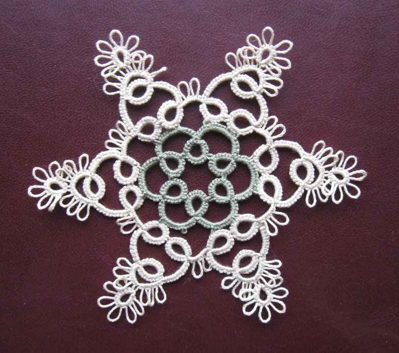 Snowflake Tatting PDF Pattern Christmas Decoration Tatted Snowflakes ...