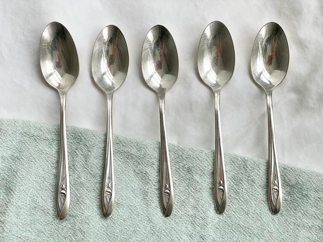 Silvery Tulip Tea Spoon Set of 5 - Etsy