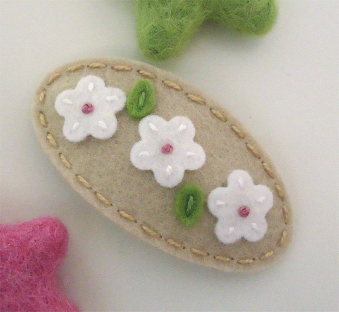 Felt Hair Clip no Slip wool Felt ecru Daisy in a Row light Mocha - Etsy