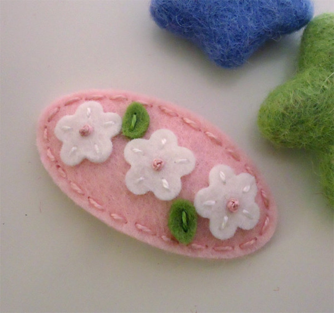 Felt Hair Clip -no Slip -wool Felt -ecru Daisy in a Row -pale Pink - Etsy