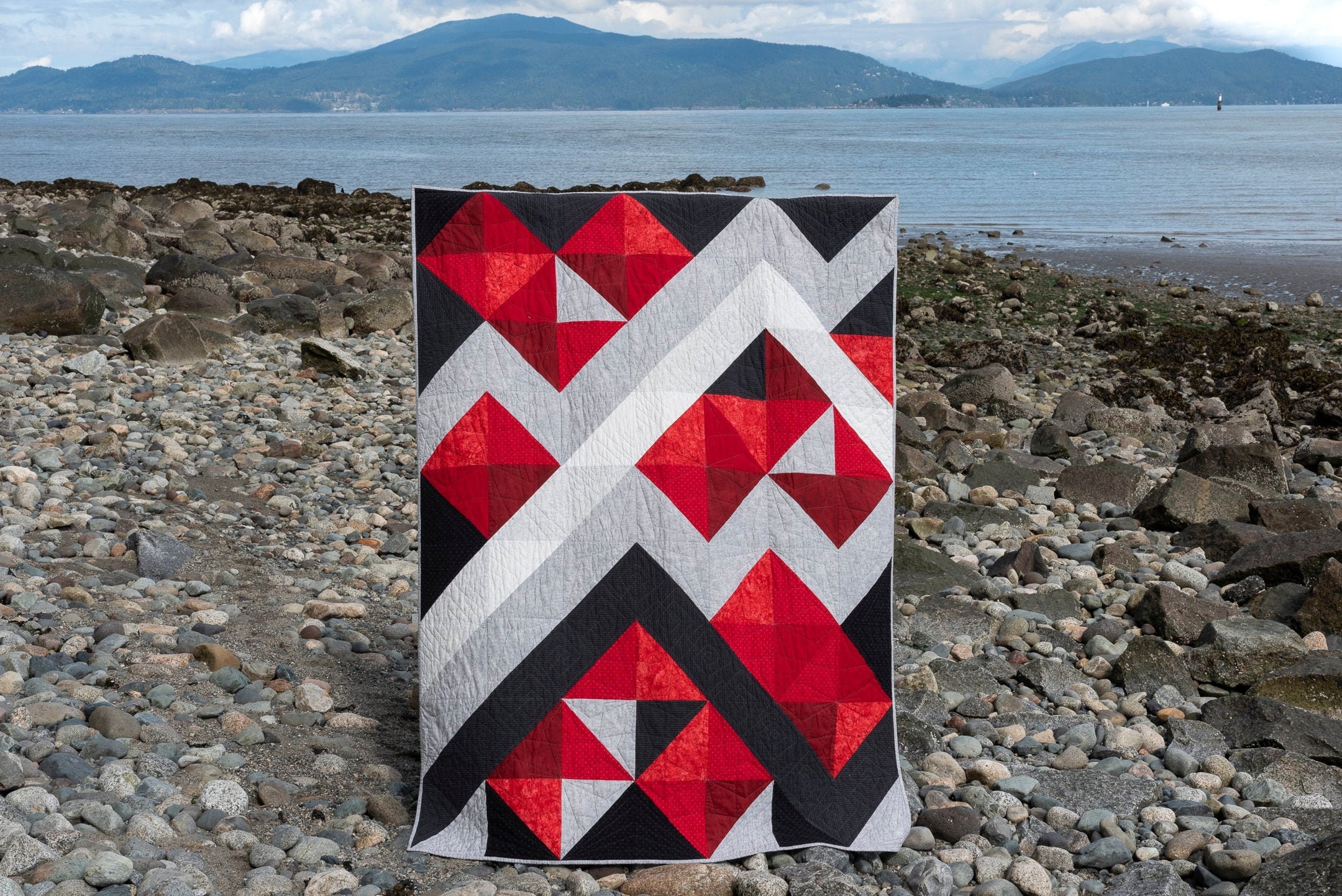 Red Black White Modern Quilt Gray White Red Black Quilt Set King