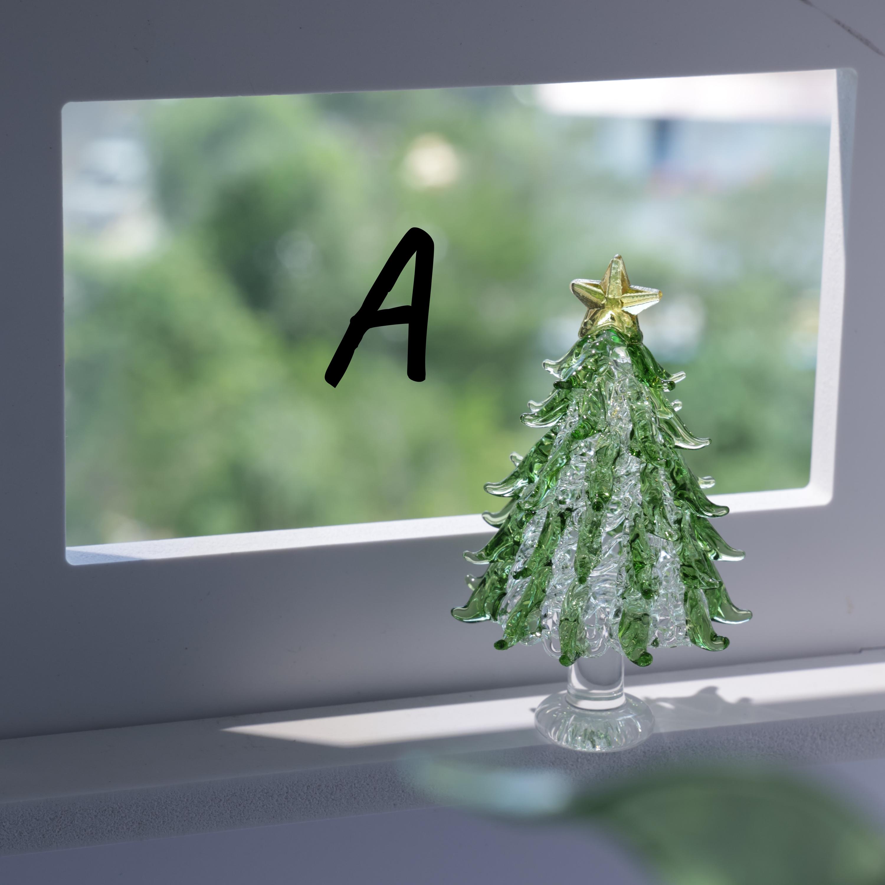 Handmade Christmas Glass Sculptures, Glass Christmas Tree Figurines ...