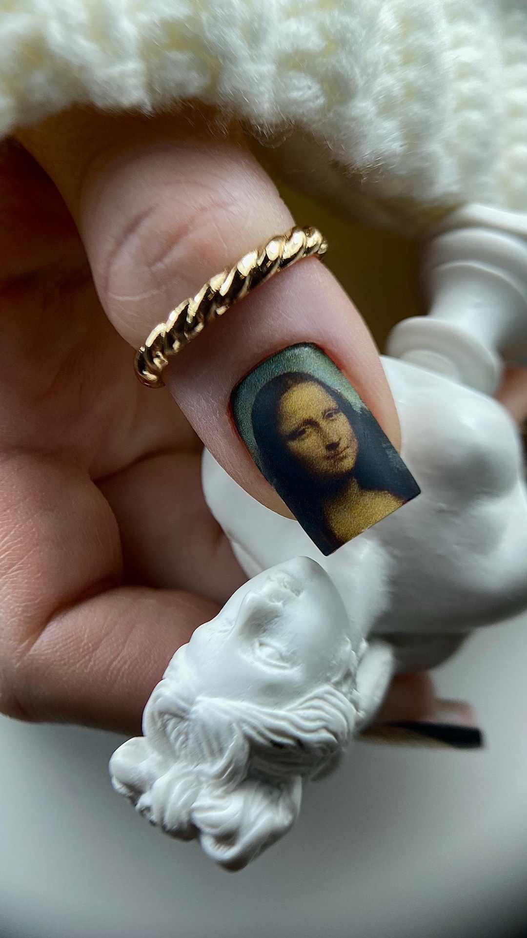 Artistic Manicure / Renaissance / Art Nails / Classical Art Nails ...