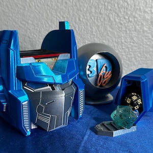 Optimus Prime Vault – MTG Commander Deck Box | Transformers Tribute ...