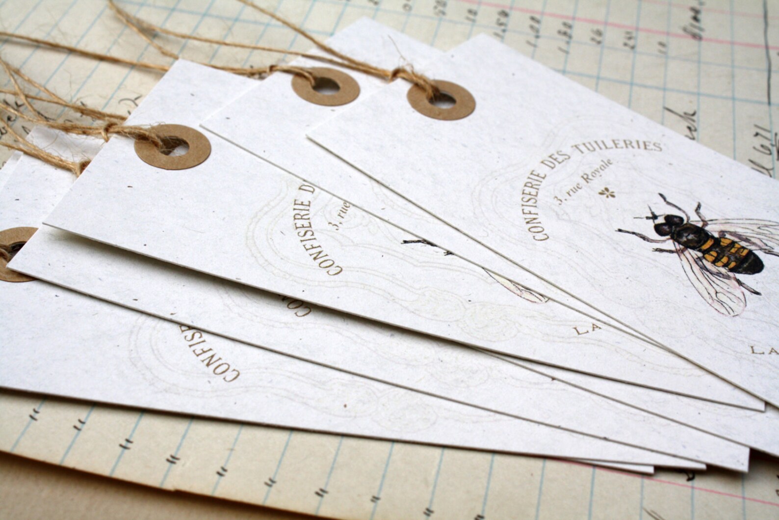 6 Bee French Gift Tags French Ephemera Vintage Style. - Etsy