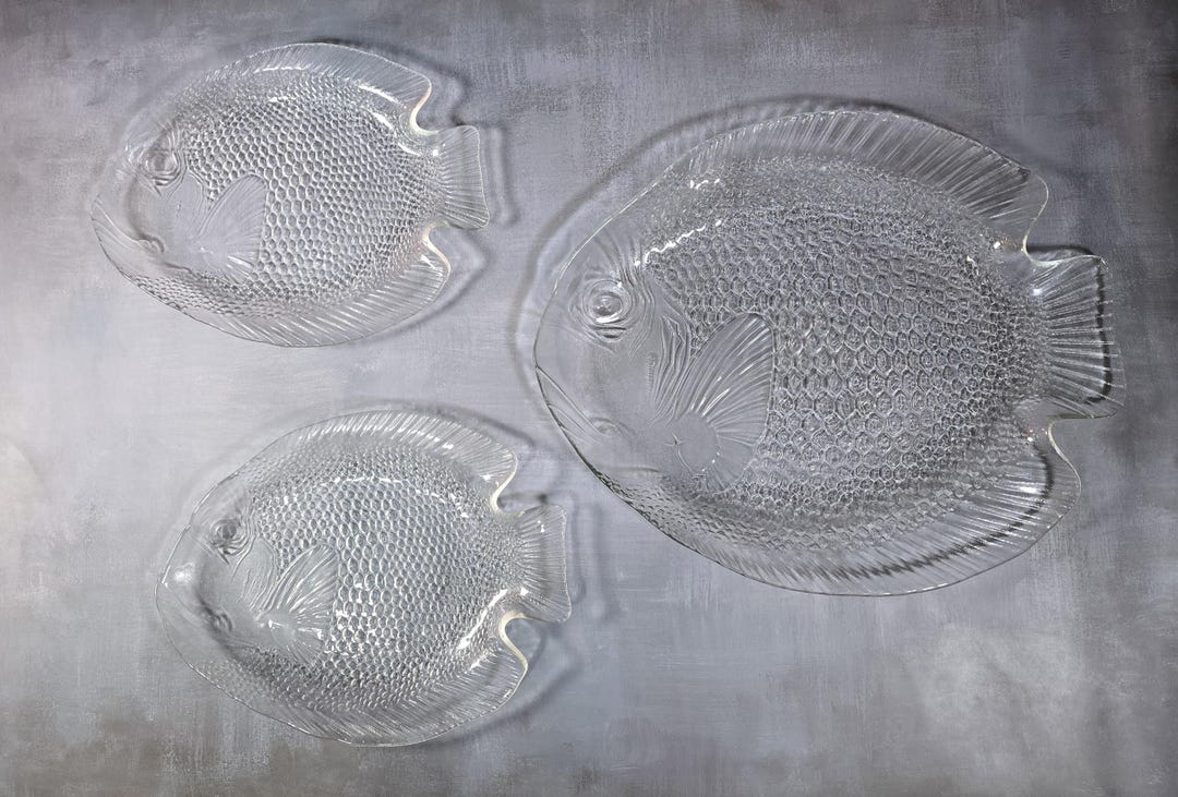 Vintage Arcoroc France Set of 3 Glass Fish Platters 80s Textured Glass ...