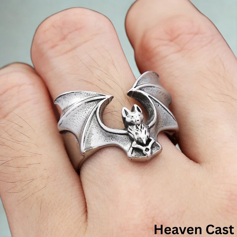 Bat Ring - Etsy
